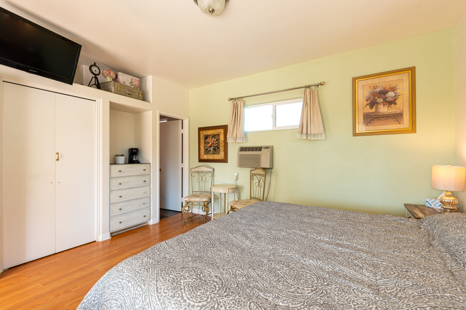 Our Rooms - Lazy H Ranch Resort